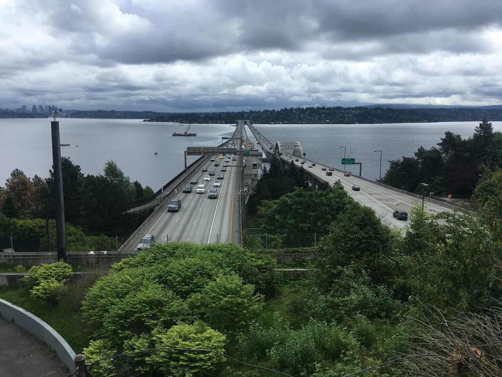 Viewpoints in Seattle; Dr. Jose Rizal Park, Jose Rizal Bridge, South ...