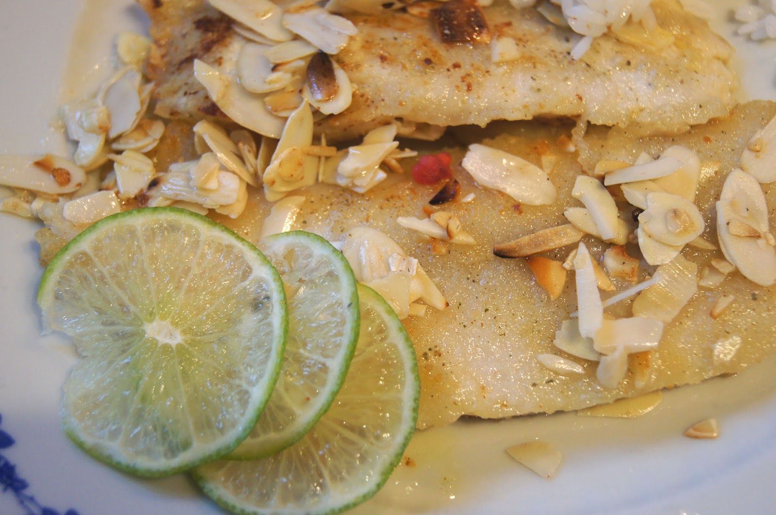Welcome to Olioextravergin's Kitchen!: Plaice fillets with almonds