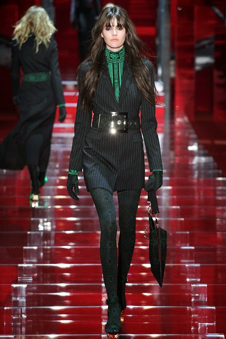 Smartologie: Versace Fall/Winter 2015 - Milan Fashion Week