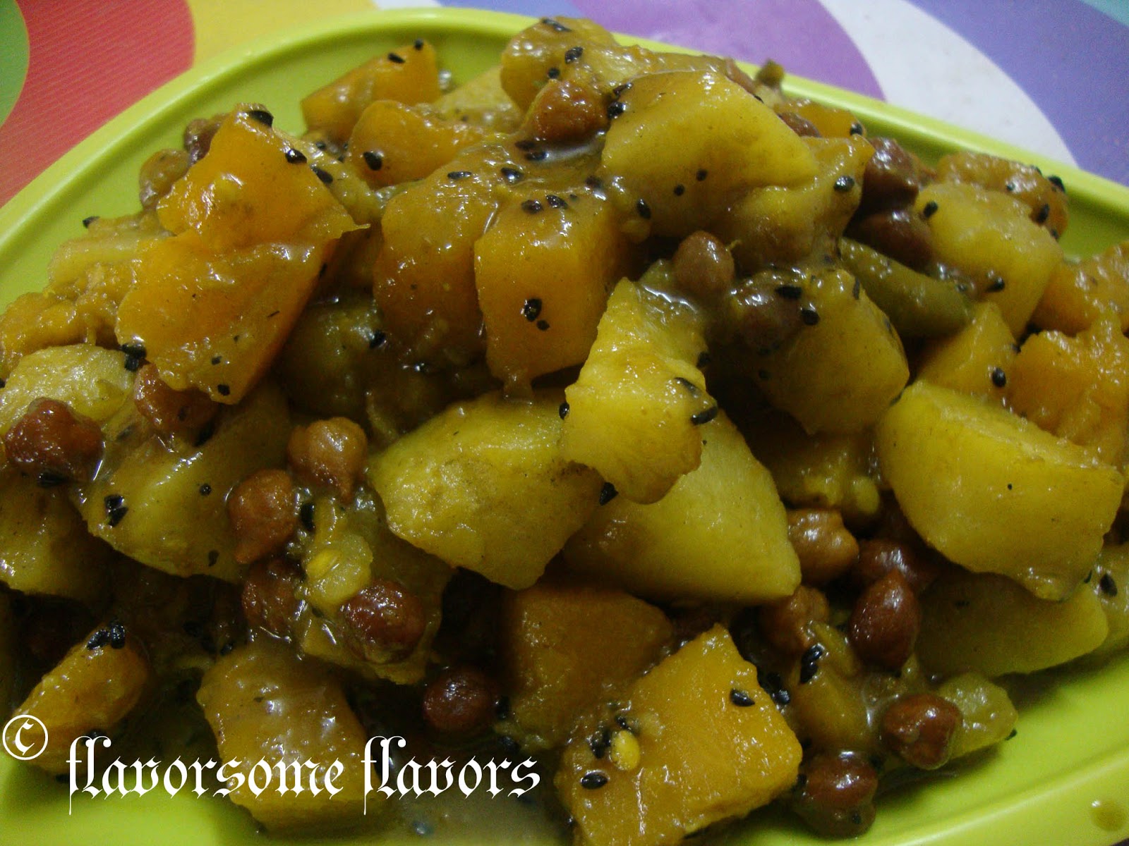 Flavorsome Flavors: Kumro-r Chokka – Indian Pumpkin Curry with Potatoes ...