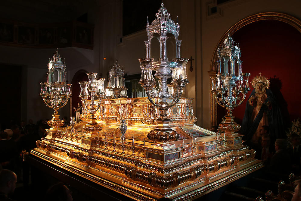 A PIE DE TRONO: 2019