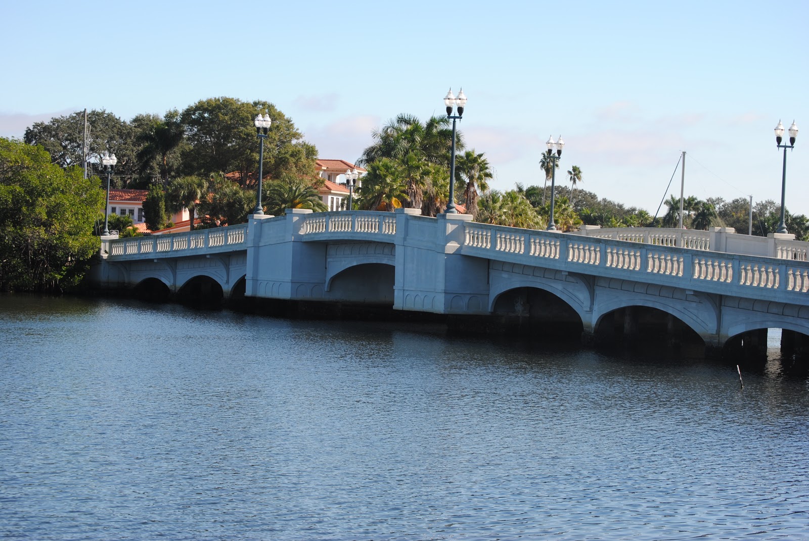 RAZMATAZ: Pistachio Green and Pink Houses