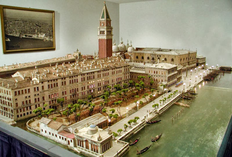 Building Collector: Pricey Antique Building Replicas & Architectural Models