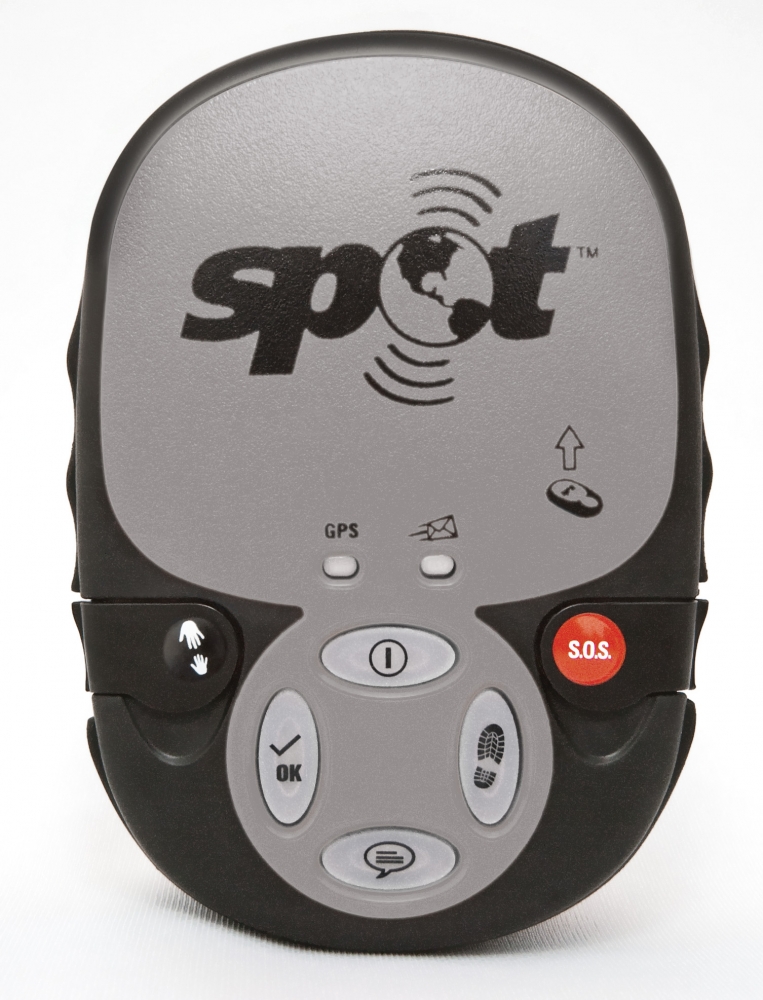 Yacht Tracking and Security: Crew Aboard Sinking Vessel Notify GEOS ...