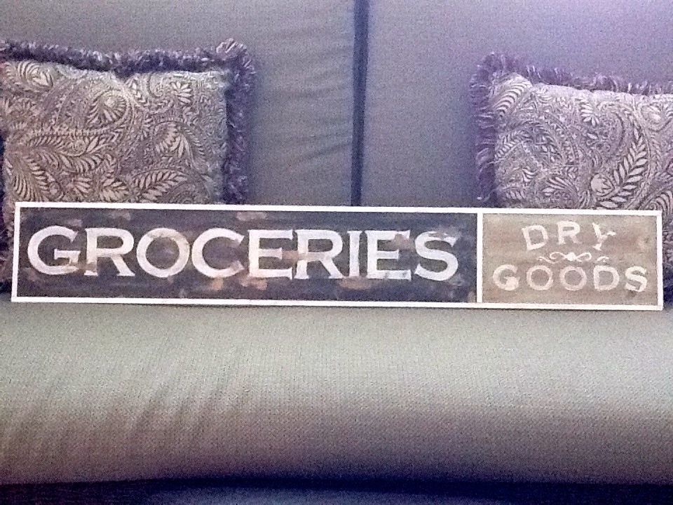 Antique Daisy: Vintage Grocery Sign and Distressing Tips