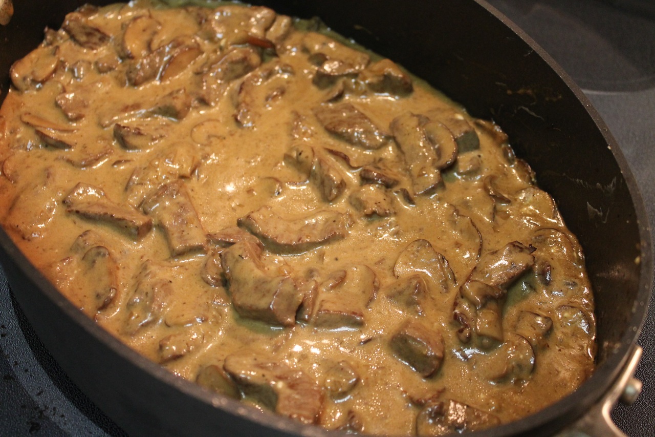 traditional beef stroganoff history
