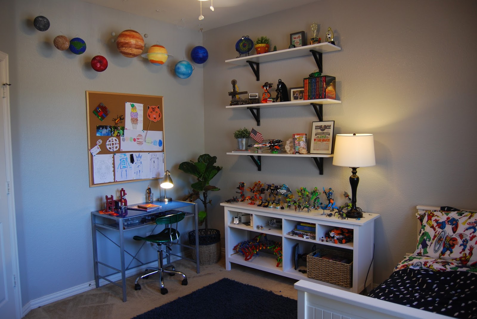 Momfessionals: Come On In - Luke's New Room