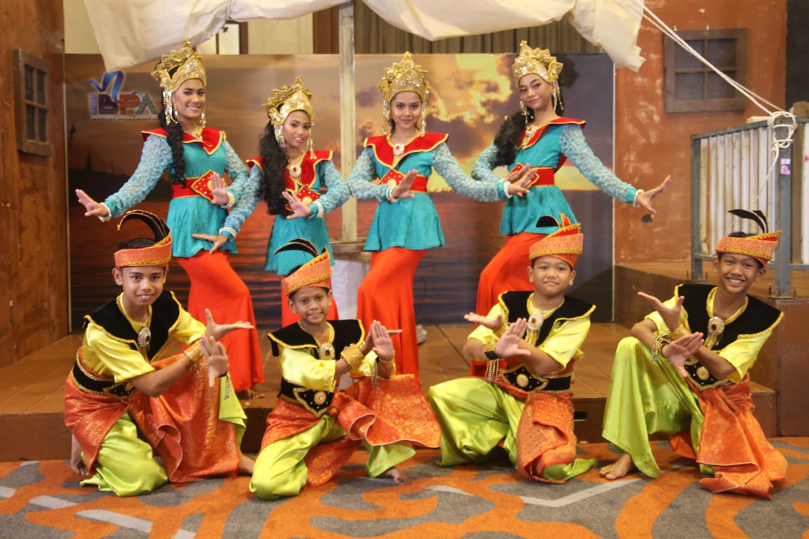 Tarian Tradisional Di Hari Raya Aidilfitri