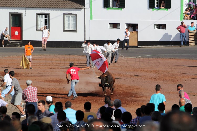 Toiros&Açores: Tourada à Corda