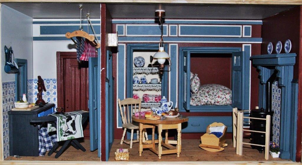 De uitdaging van poppenhuizen: De Hollandse Bedstee van Hanneke