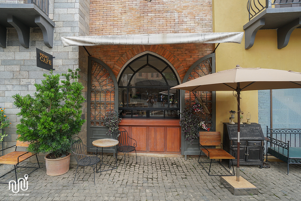 พาเที่ยว PRIMO PIAZZA เขาใหญ่ ให้อาหารเจ้าอัลปาก้า | พาเที่ยวแบบง่ายๆ ...