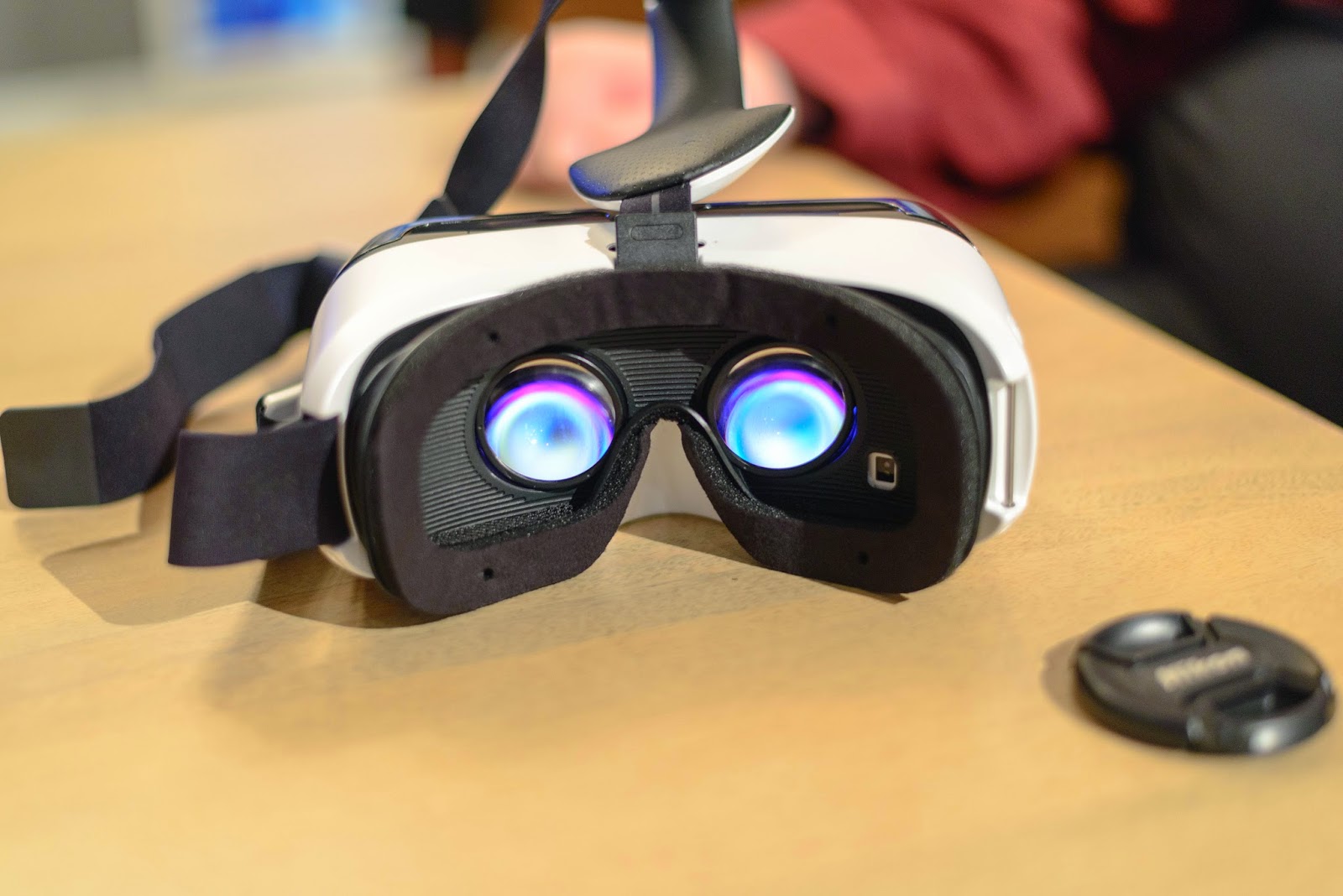 Tech News: Samsung Gear VR, goggles adapted to the Samsung Galaxy S6