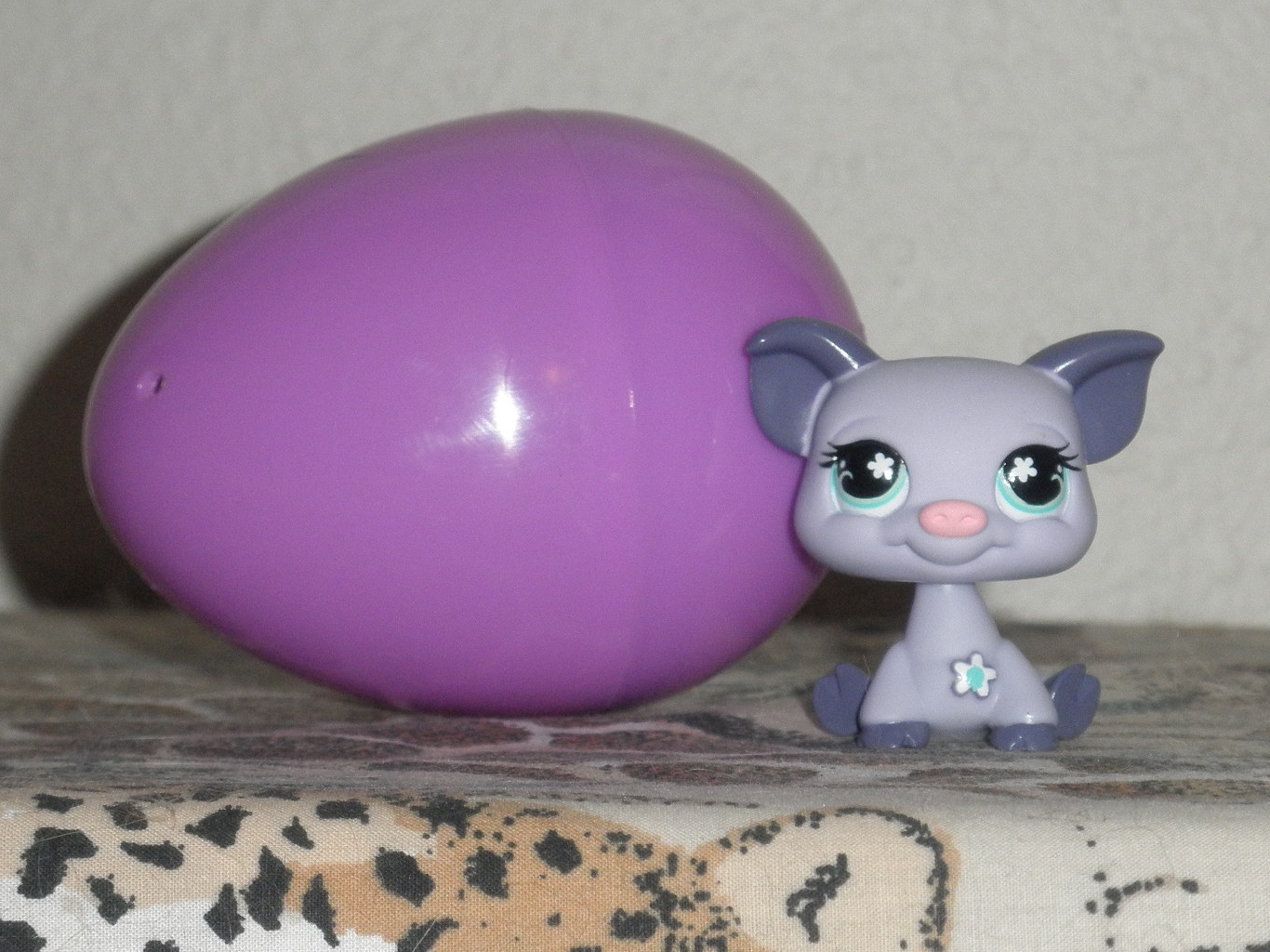Collectomania: LPS Pigs