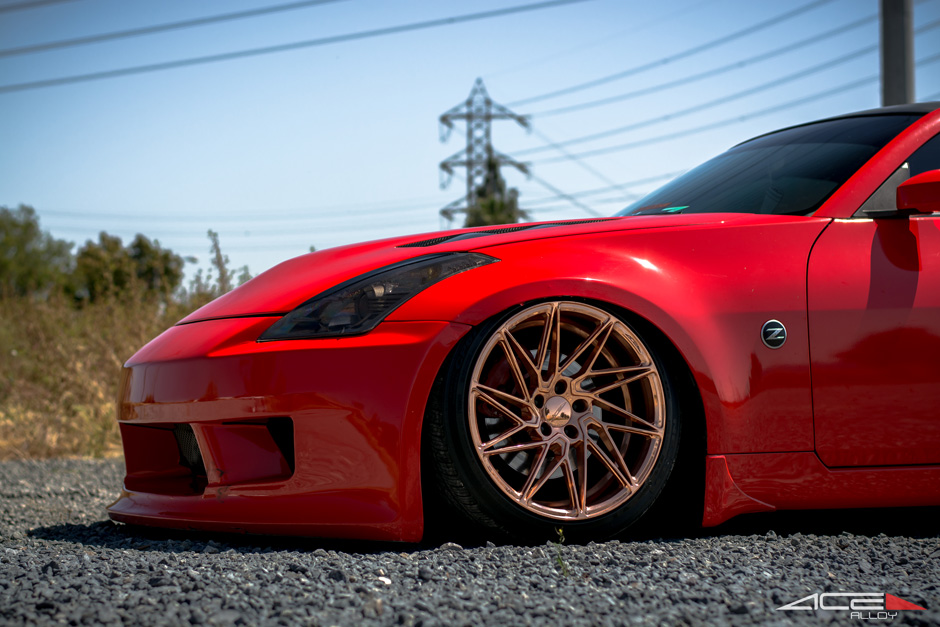 Slammed Nissan 350z on ACE Driven Wheels!