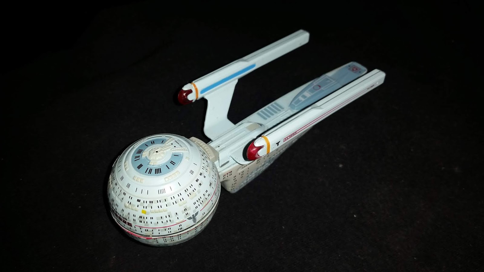 Deep Space Pat: EMvTW 42: USS Pasteur NCC-58525 (Olympic class)