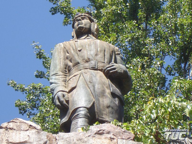 Aeropuerto Internacional de Tucumán: Hace 121 años nacía Benjamín Matienzo