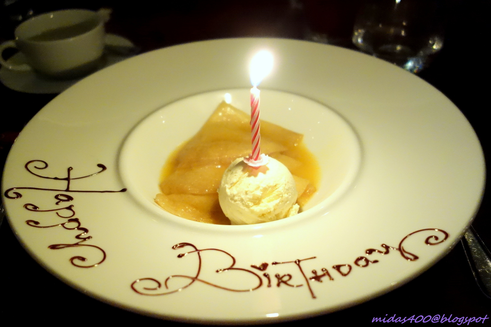 Midas Food n Travel Blog: Birthday Dinner at The White Rabbit Restaurant