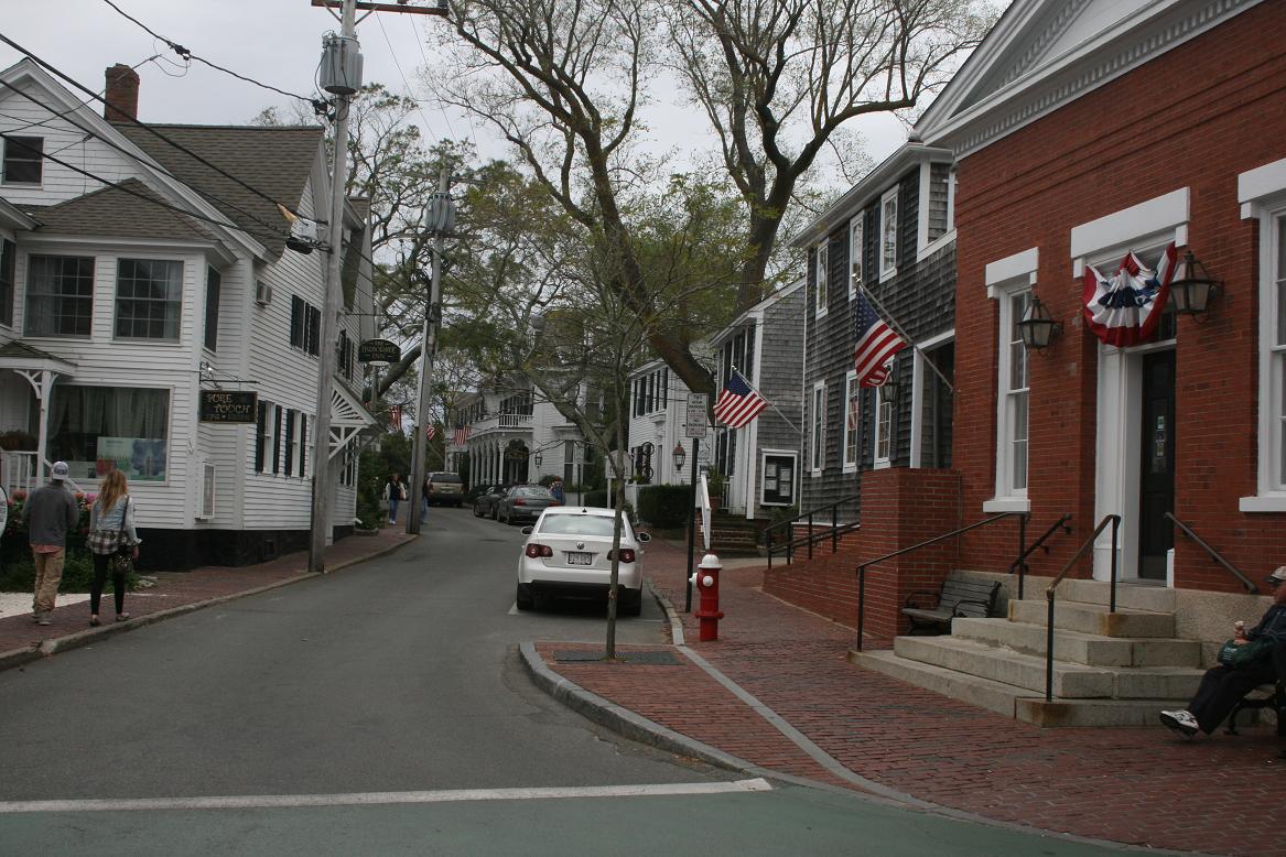 BLACK HOLE REVIEWS: JAWS filming locations, part 1 - Edgartown: Amity