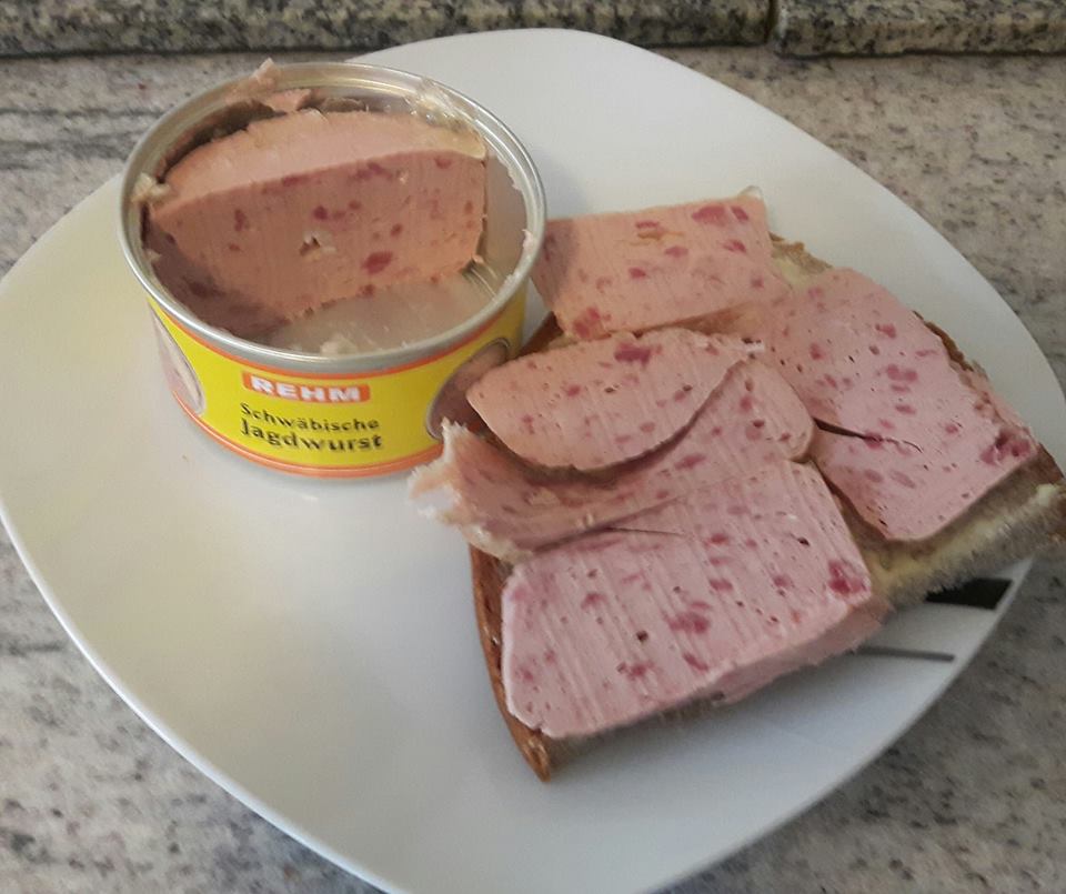 Brigitte´s Testseite: Rehm-Es geht um die Wurst