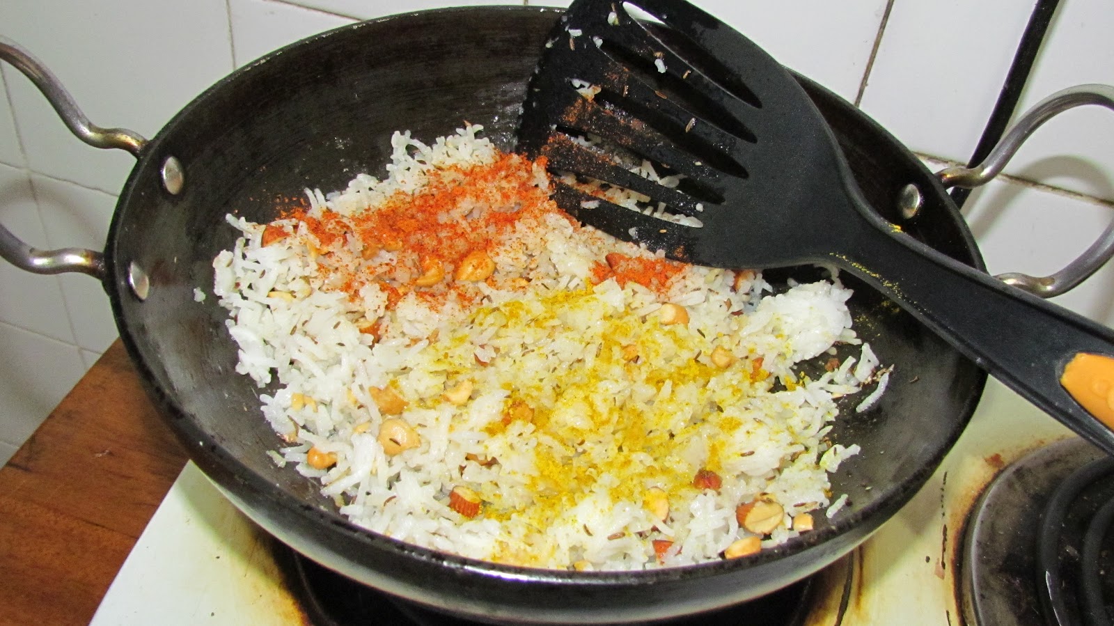 With Love from Mom's Kitchen: Shahi-Pulav (Rice cooked with Dry Fruits)