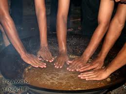 The 'Mandi Minyak' (Literally 'Oil-Bath') | Malay Martial Arts - Silat