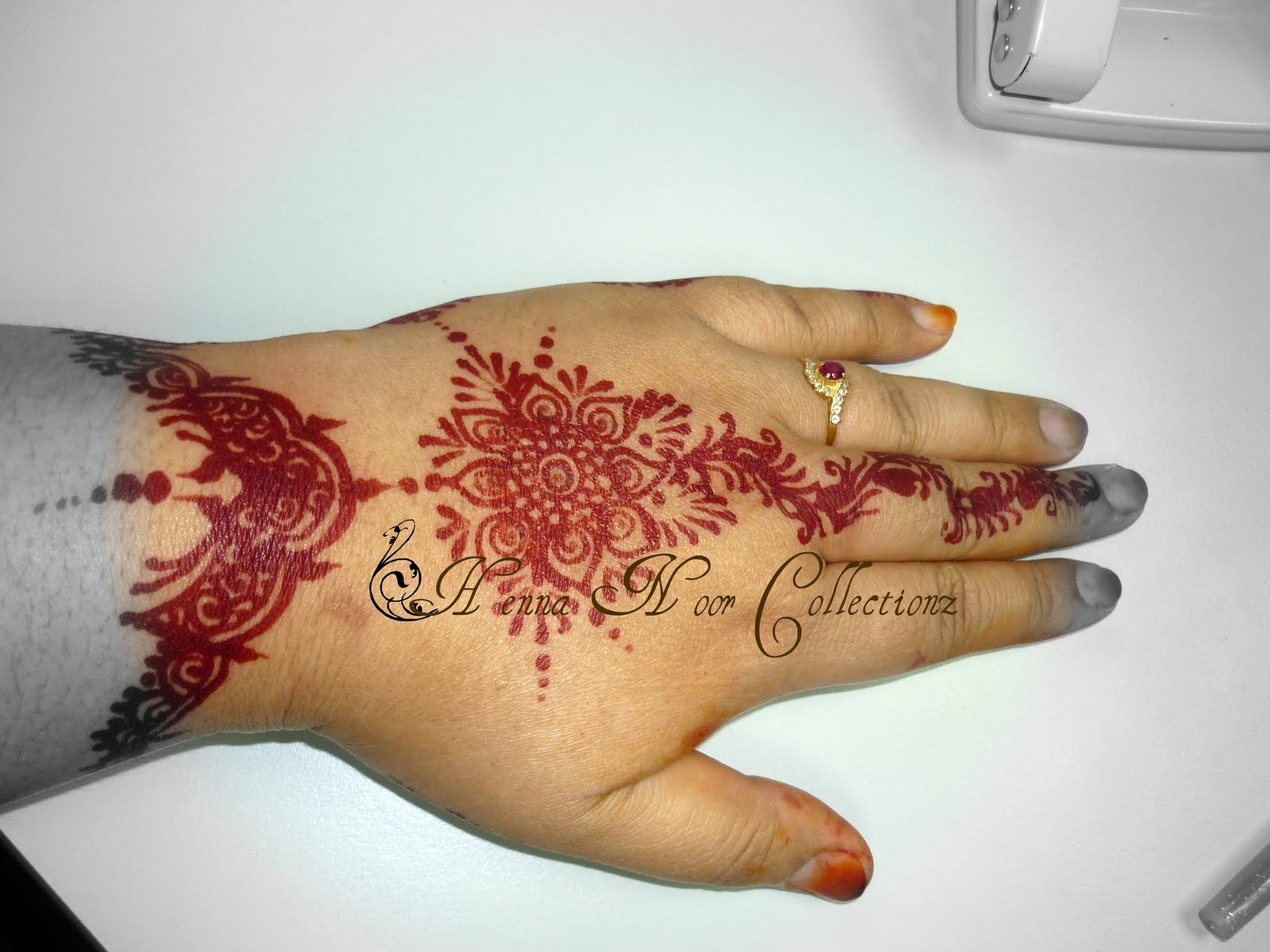 PERKHIDMATAN UKIRAN INAI PENGANTIN: Henna/ inai : Turkish design