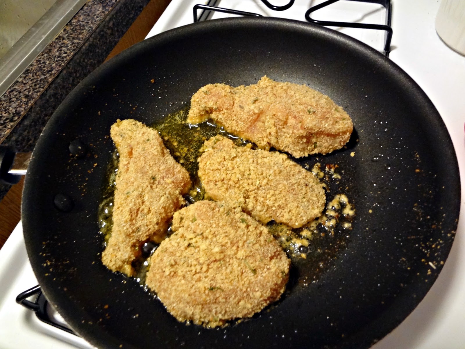 The Cooking Actress: Cheesy Chicken