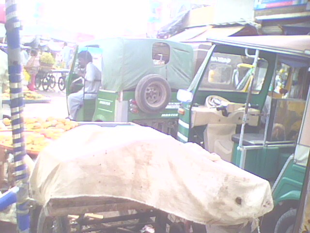 Baby Lucky Baby: Friday Feature- Auto Rickshaws