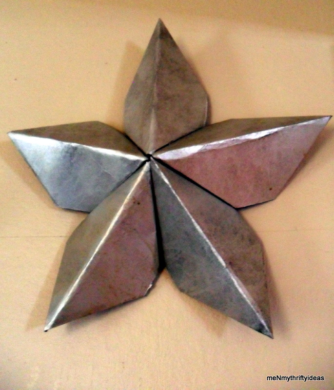 me and my thrifty ideas: DIY Cardboard Barn Star