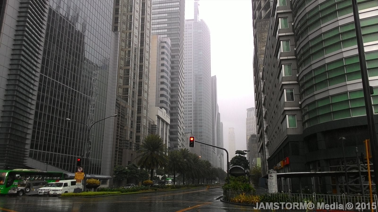 @cerbojam: Dela Rosa Mural: The Visual Walkway!