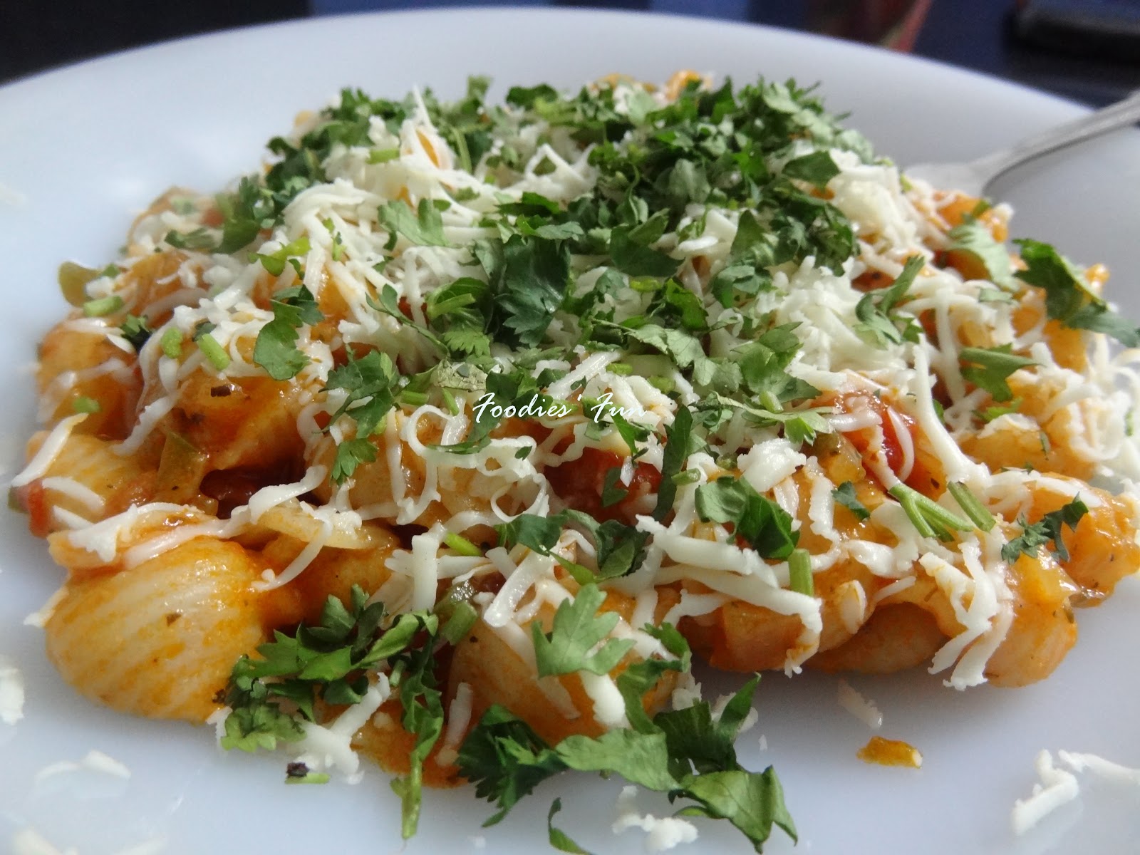 Foodies' Fun...: Veg Pasta (Red Sauce)