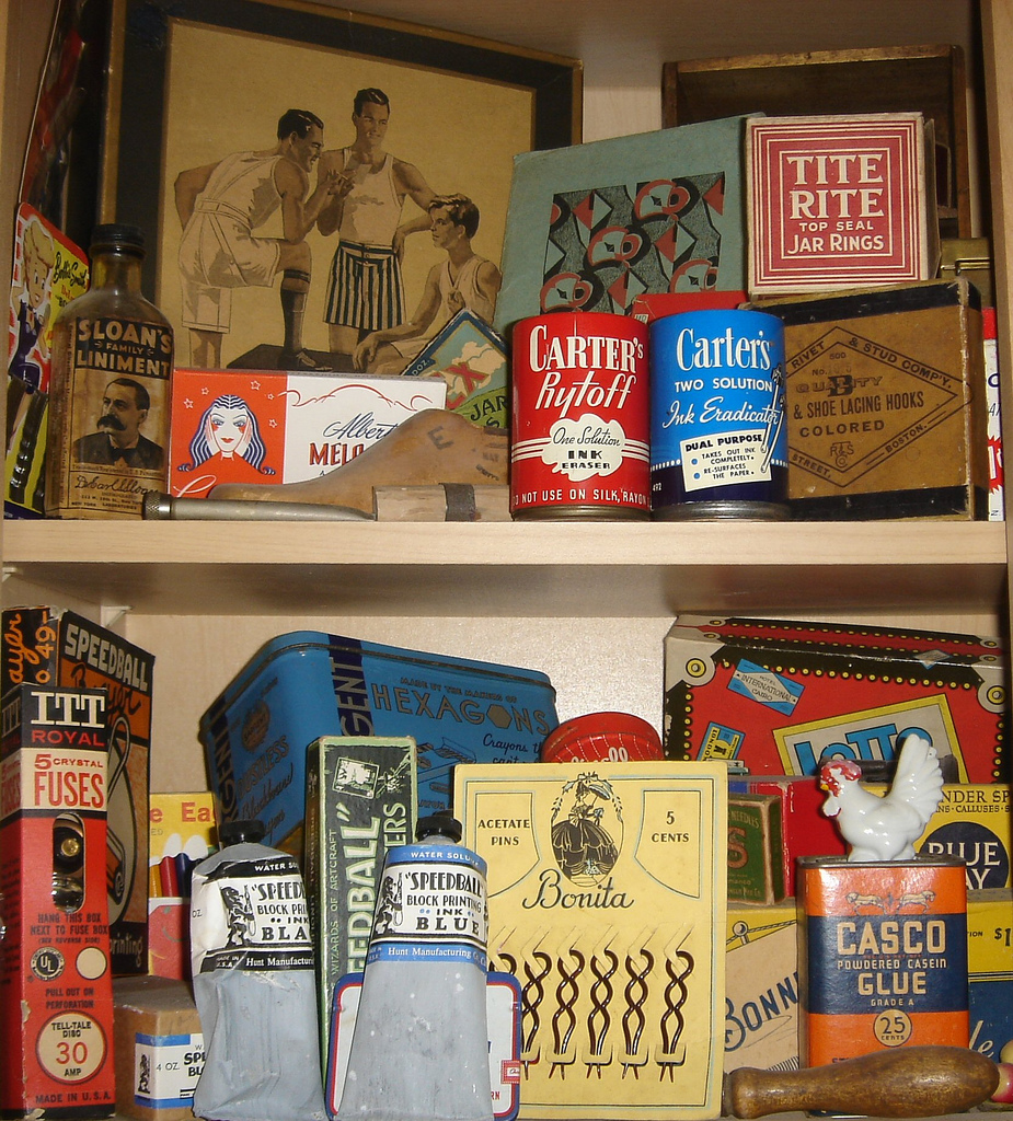 Collage Candy: Where bloggers create -- a studio tour