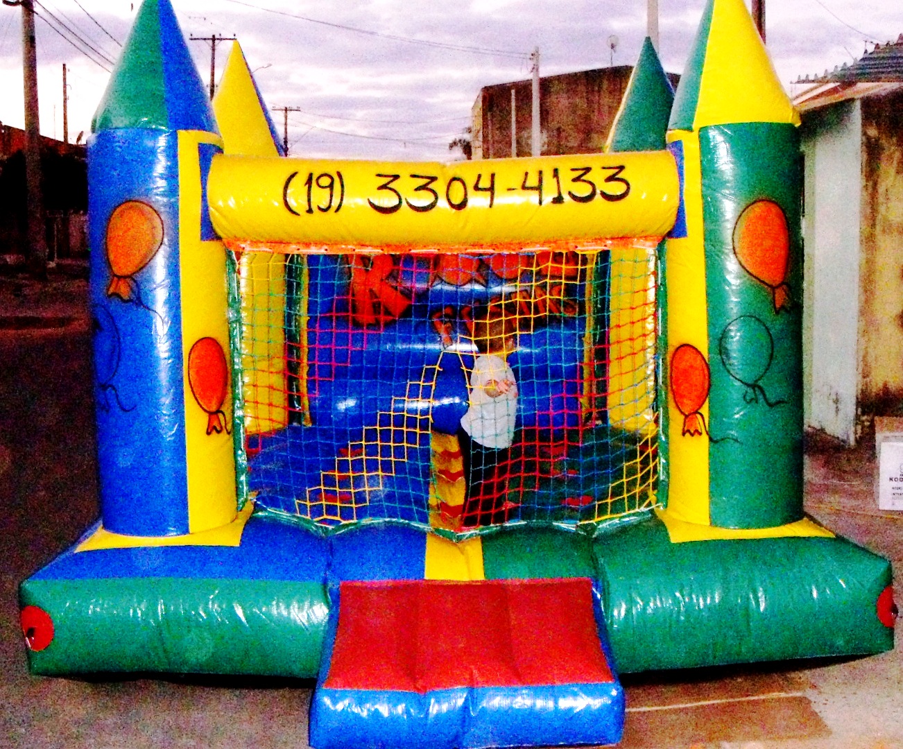 Roque Festas : Castelinho Pula pula.