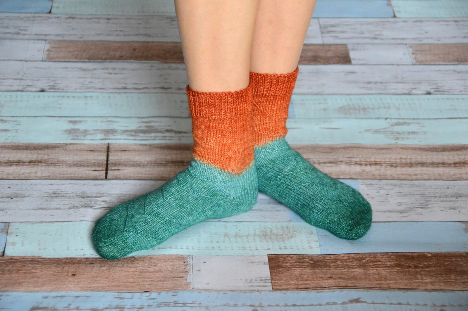 Carmela Biscuit's Spot: Rusty Socks