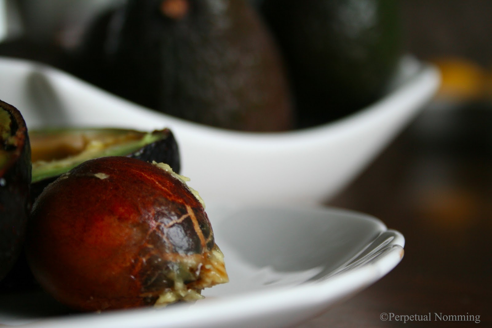 Perpetual Nomming: Simple Avocado Snack