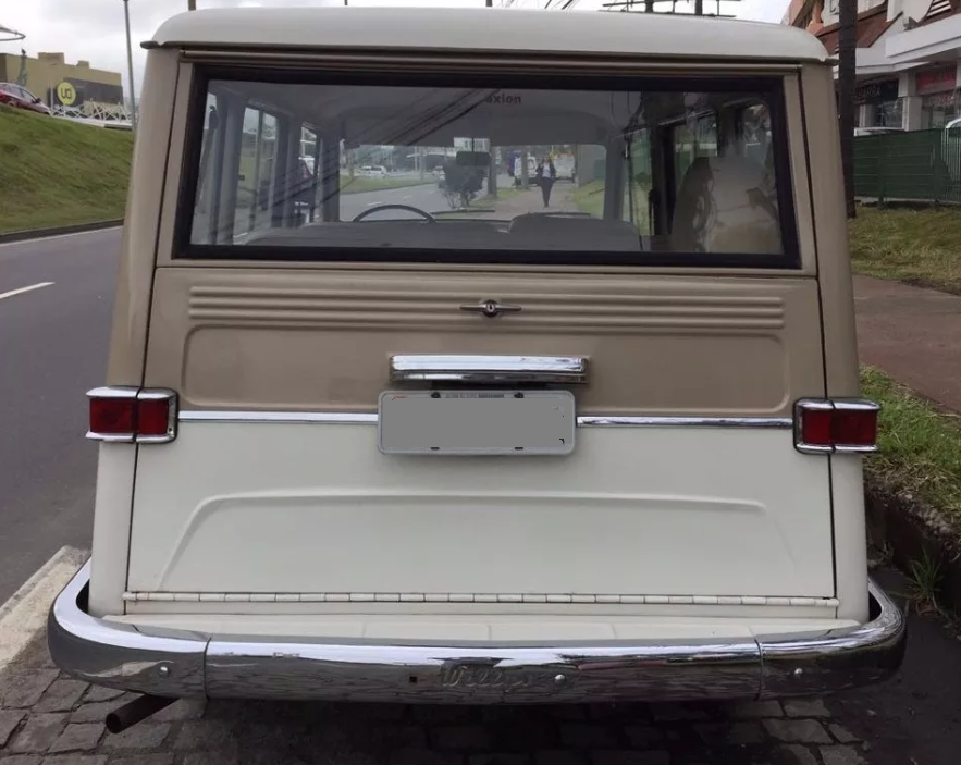 ANOS DOURADOS: IMAGENS & FATOS: IMAGENS - Carro: "RURAL WILLYS"