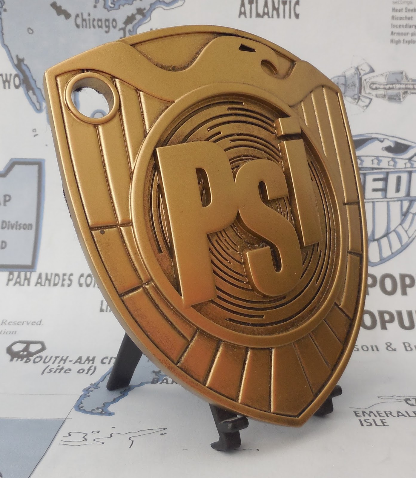 Cellar of Dredd: PSI badge - Costume version by Planet Replicas