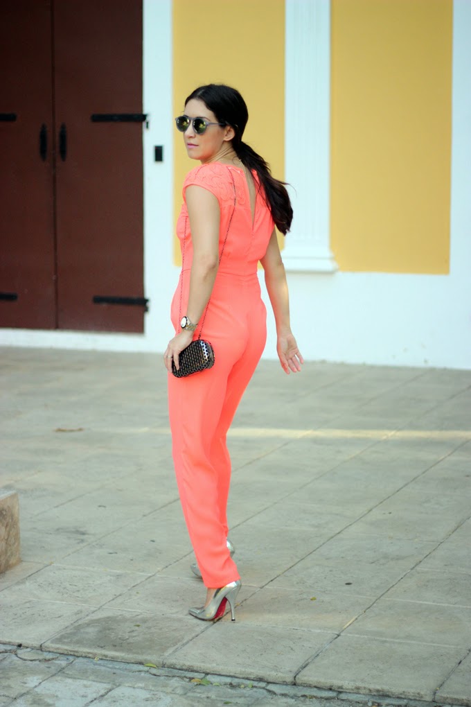 How To Style a Neon Jumpsuit | Anyelina Guzman