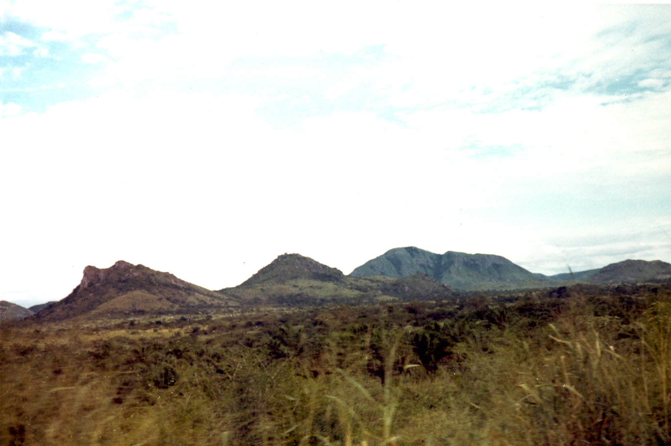 MAVINGA - ANGOLA 2ª. Compª. Bat. Caç. 5012