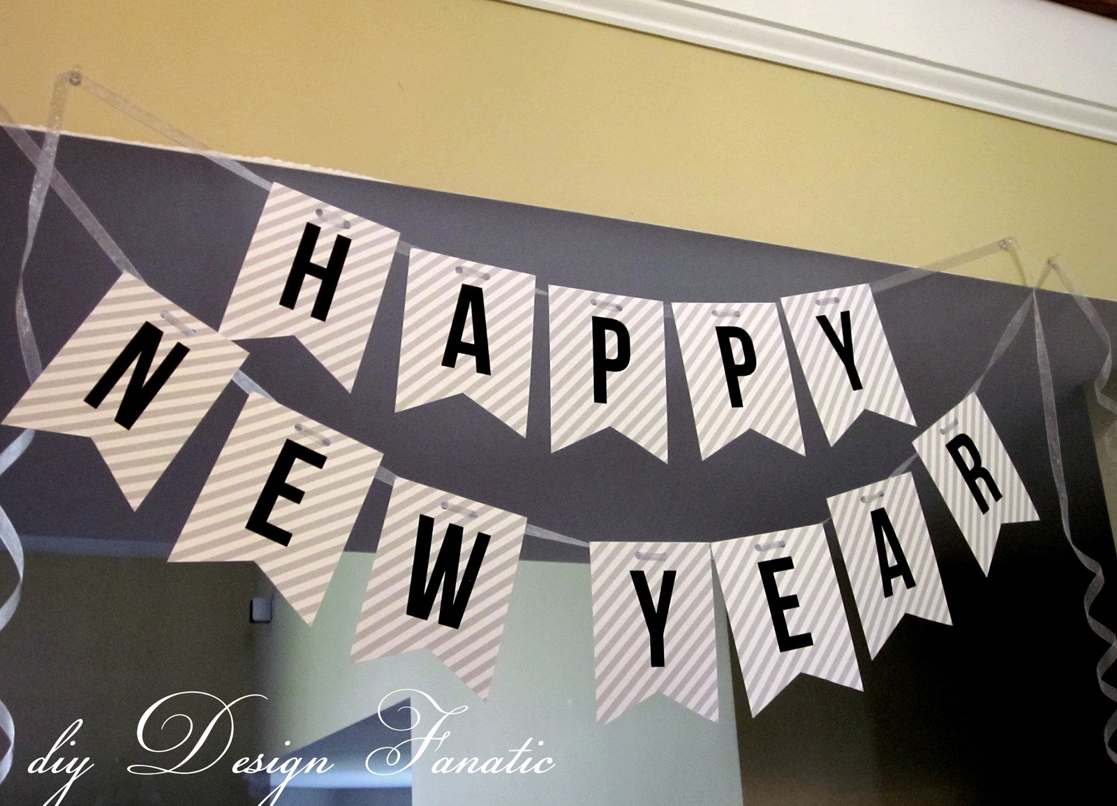 diy Design Fanatic: Happy New Year and Pillows For The Vintage Chairs