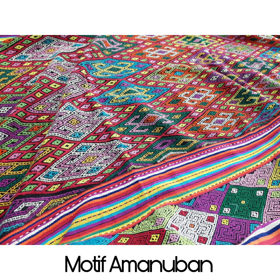 Tenunan NTT dari Tanah Timor, Unik dan Menawan.