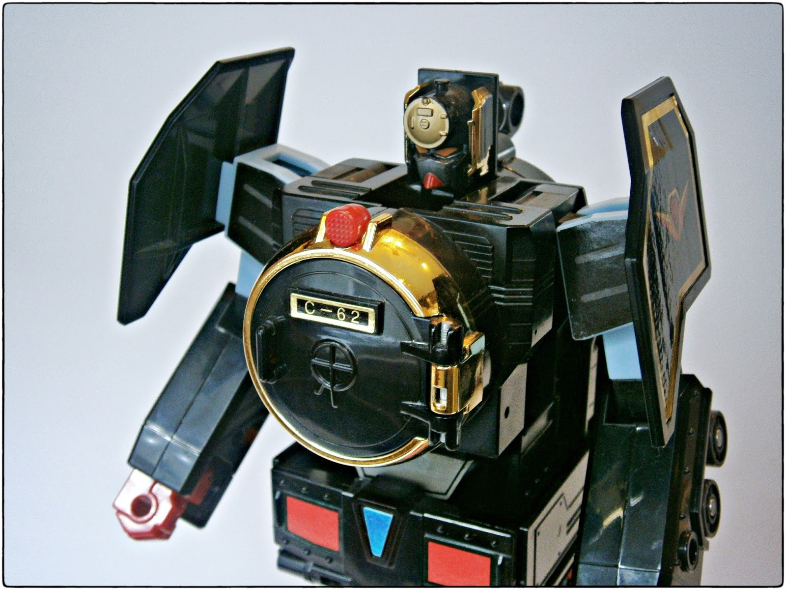 MechaGeezer's Toy Ramblings: Toy Review: The Brave of Gold Goldran DX ...
