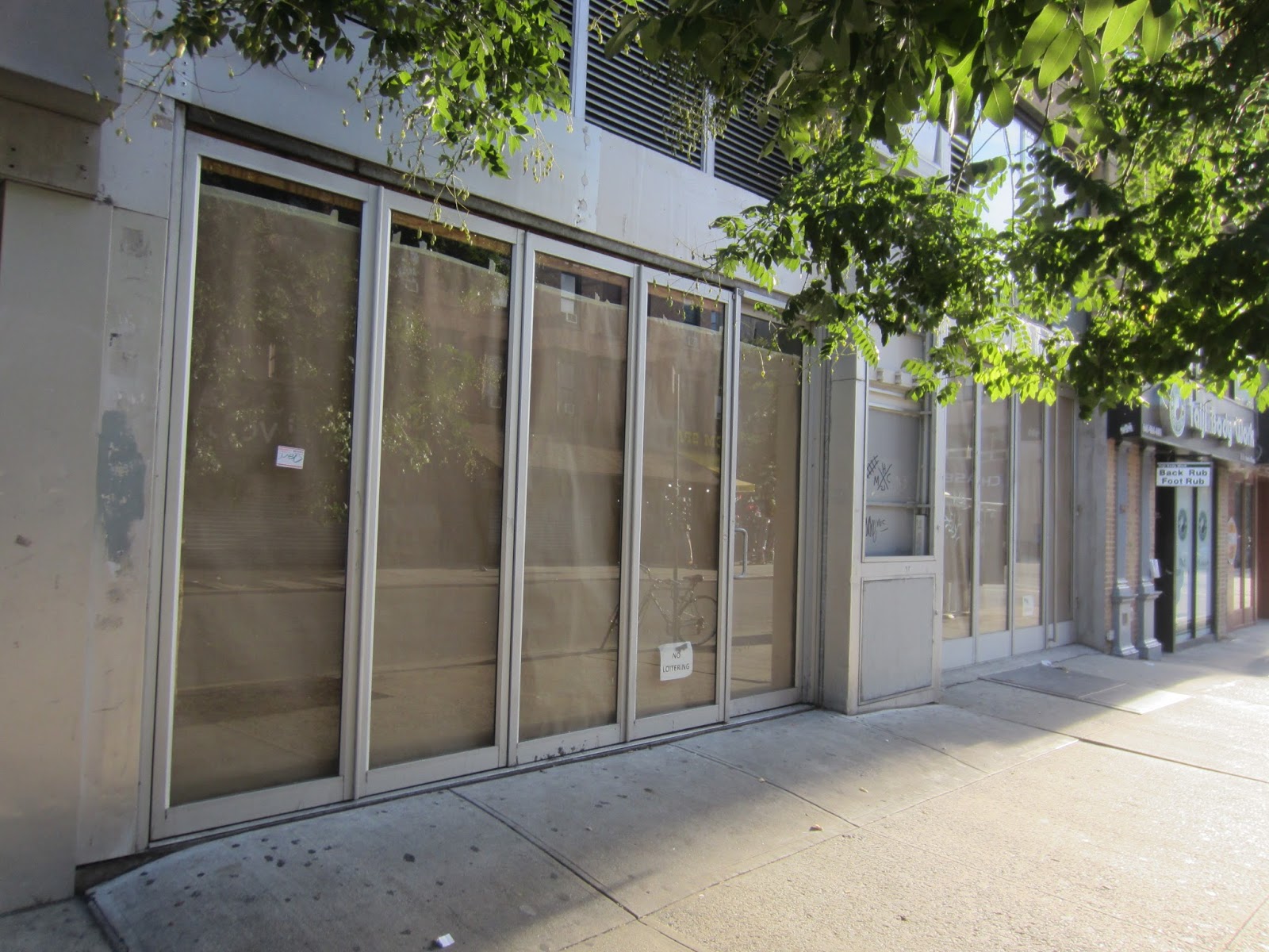 EV Grieve: Where the empty storefronts are