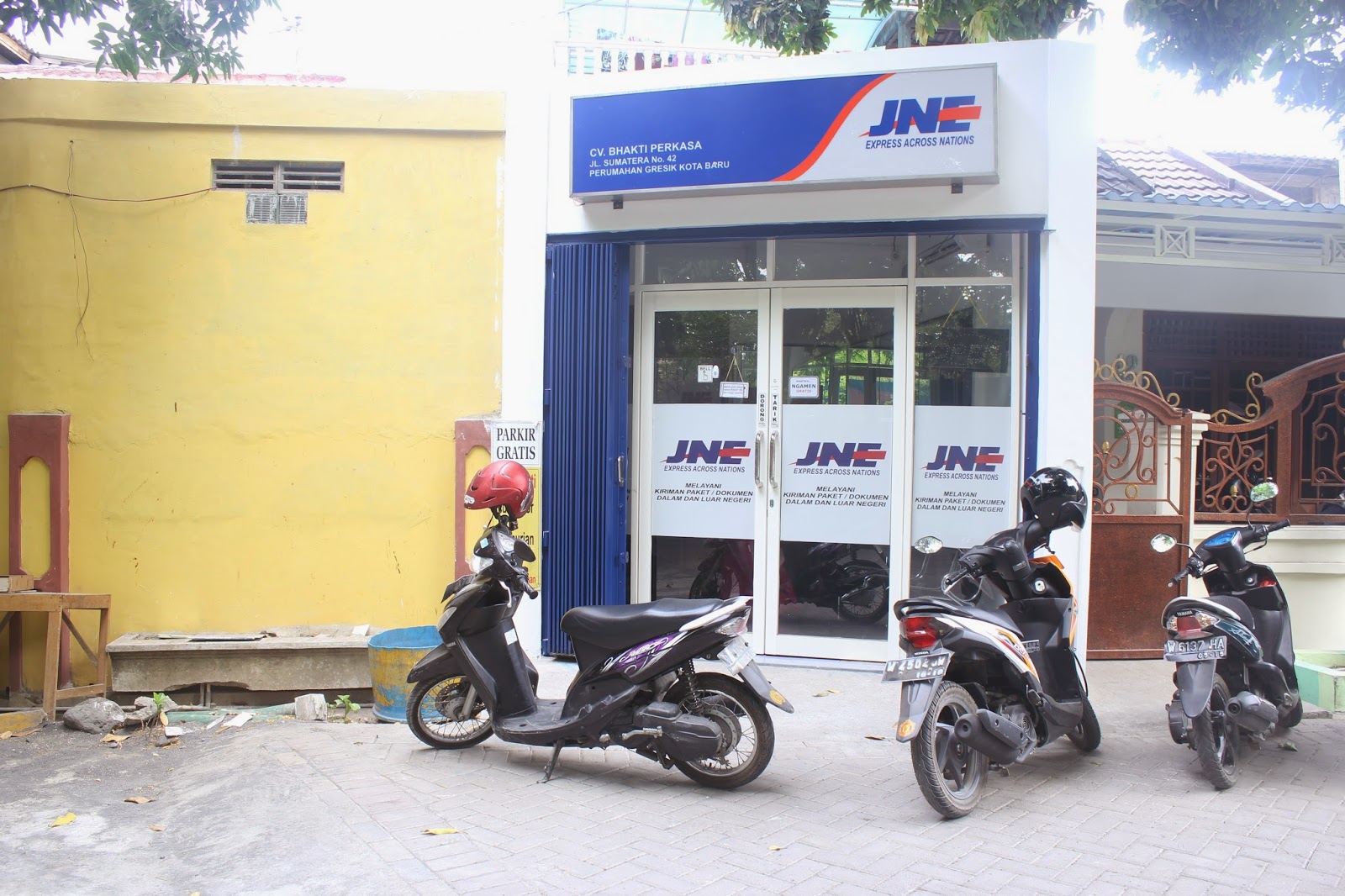 JNE GRESIK CABANG GKB - GRESIK KOTA BARU