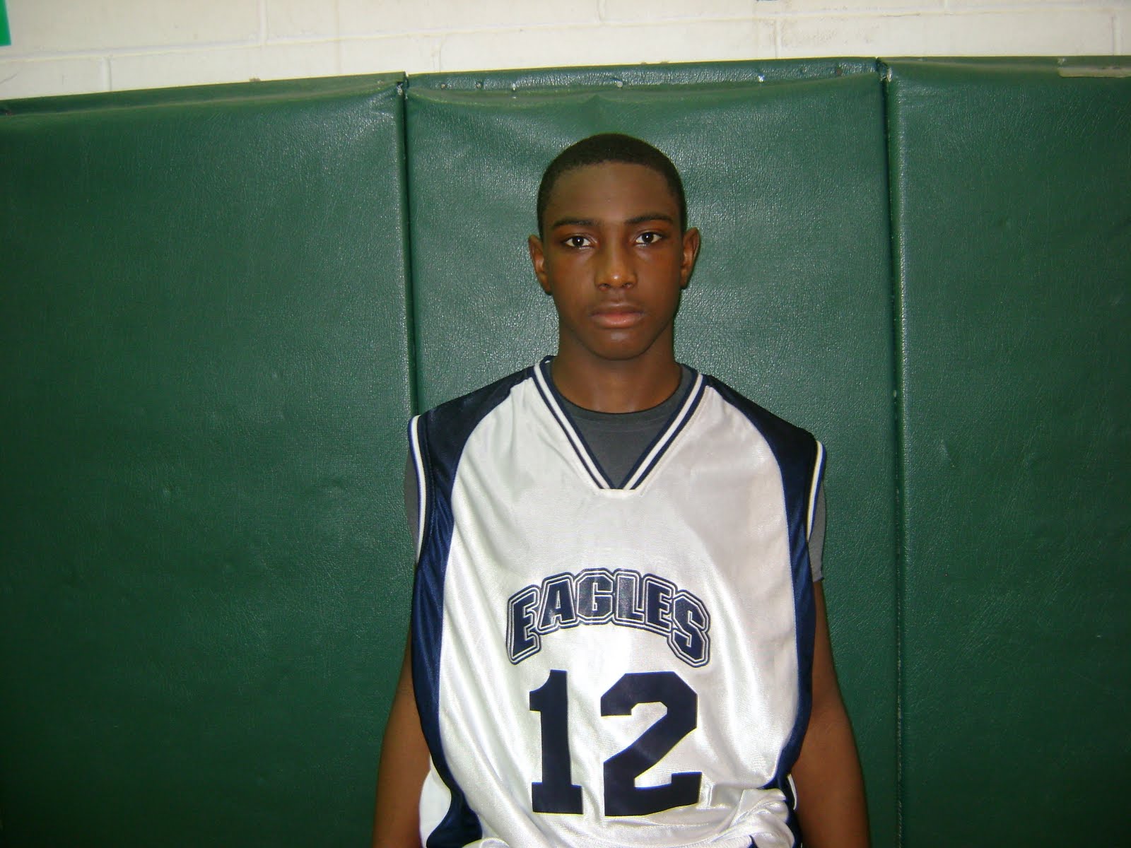 BASKETBALL SPOTLIGHT NEWS: St. Michaels Gets It Done