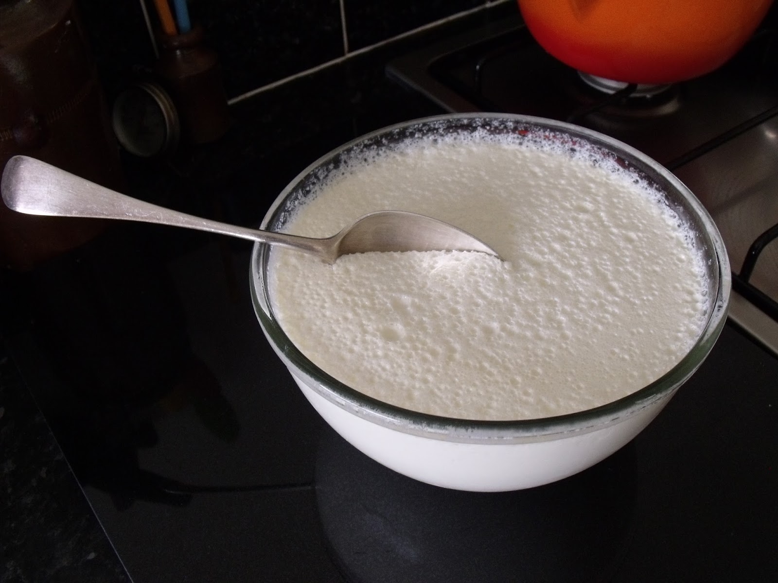 Applegarth Cottage Days: Yoghurt making