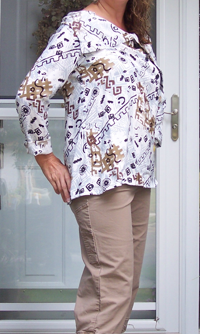 Vogue Patterns Misses' Top 8834 pattern review by Sue Parrott