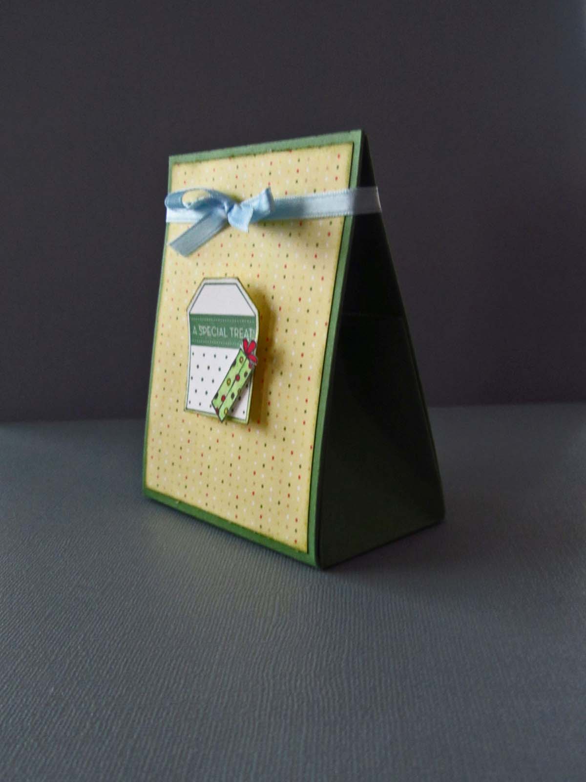 Kreative Kookiez Crafts: Some more Candy Holders!!