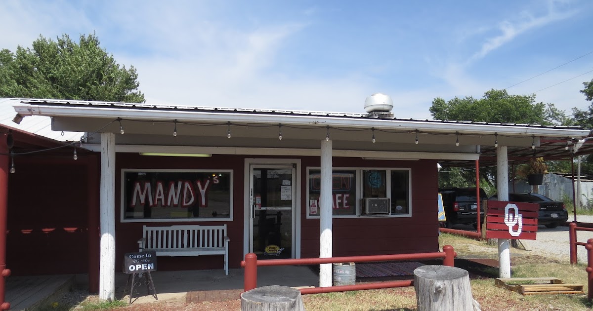 Sooner Ranch Mission: Mandy's Grill, in Shidler, Oklahoma