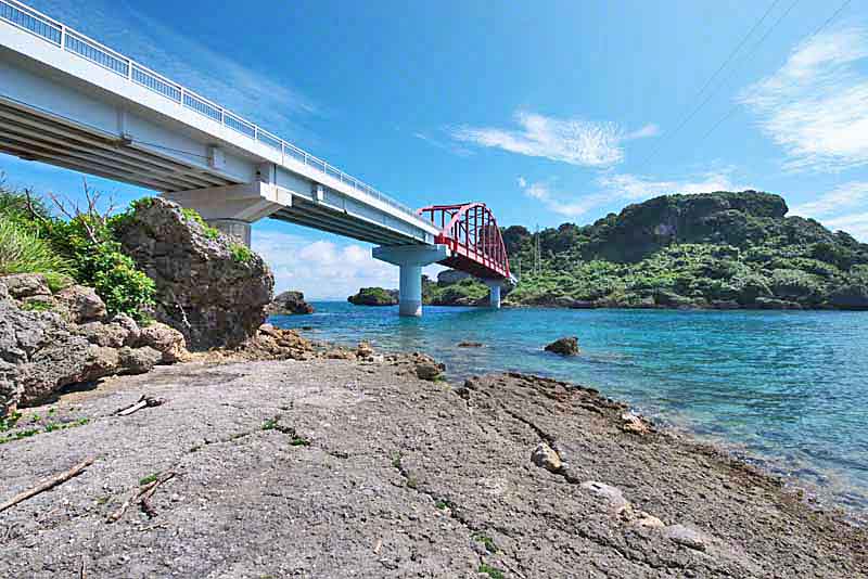 Ryukyu Life: Travel Photo: Ikei Island Bridge Okinawa Japan